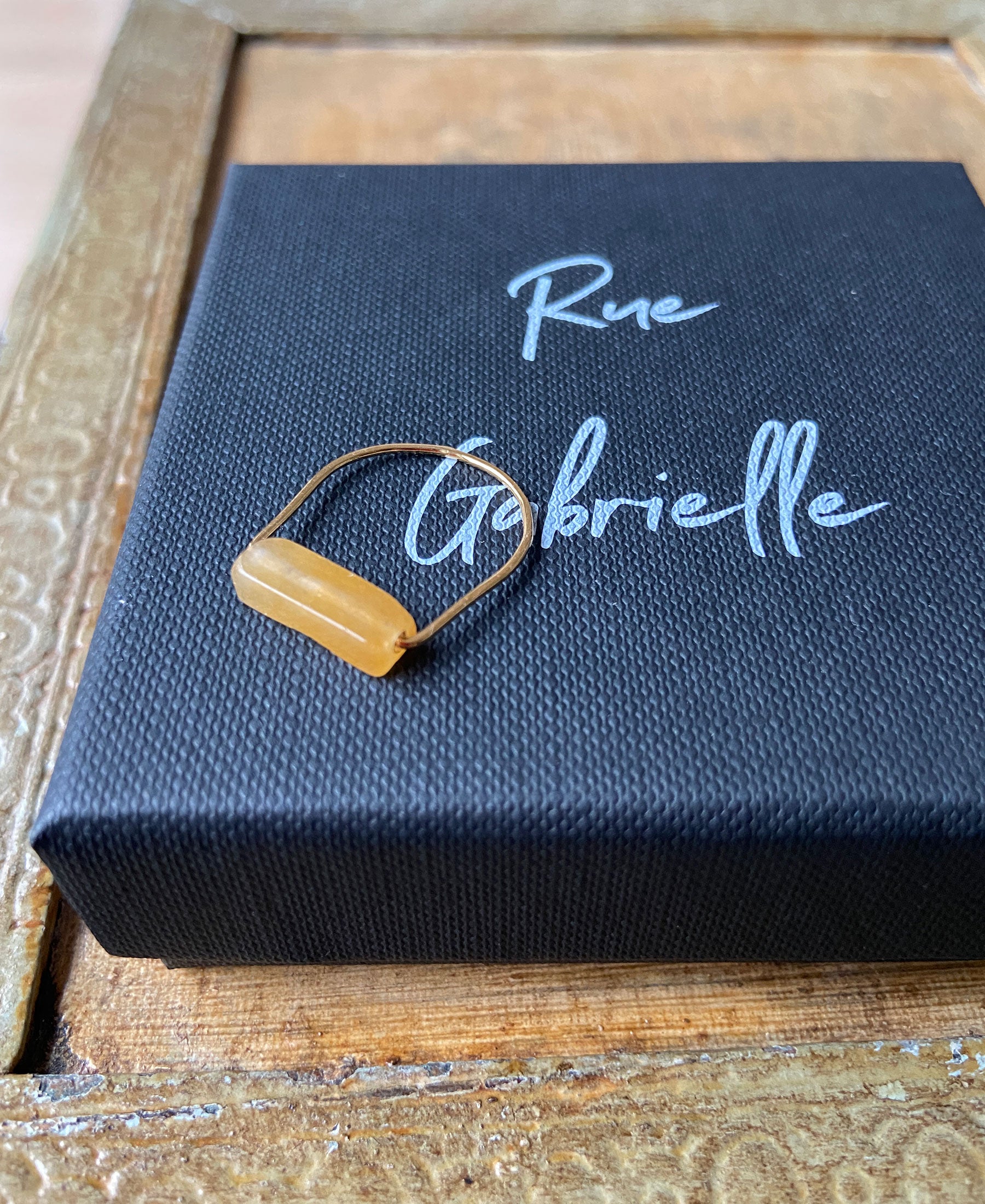 Rue Gabrielle / Serpentine ring – petiteparis